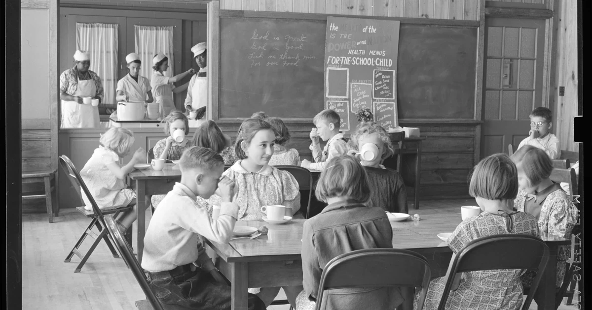Lunchtime: The History of Science on the School Food Tray | The Pew ...