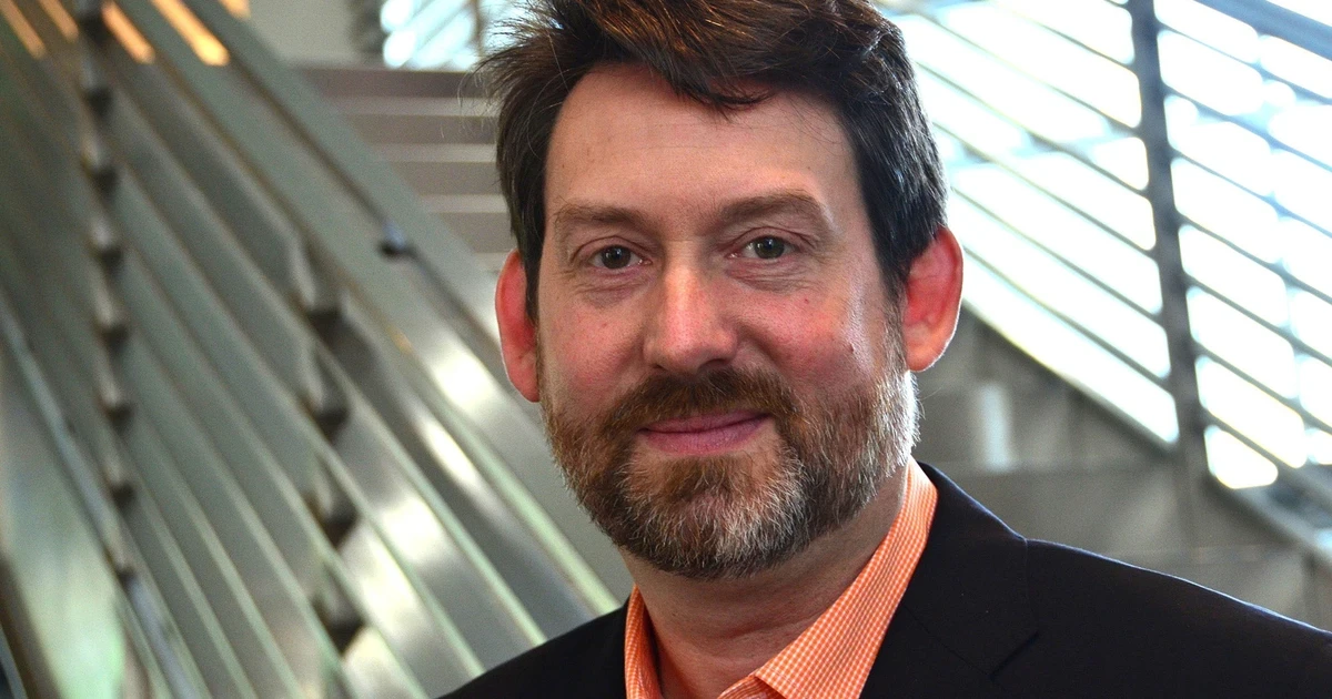 Ian Berry | The Pew Center for Arts & Heritage